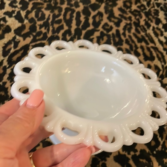 Anchor Hocking | Kitchen | Anchor Hocking Old Colony Milk Glass Open ...